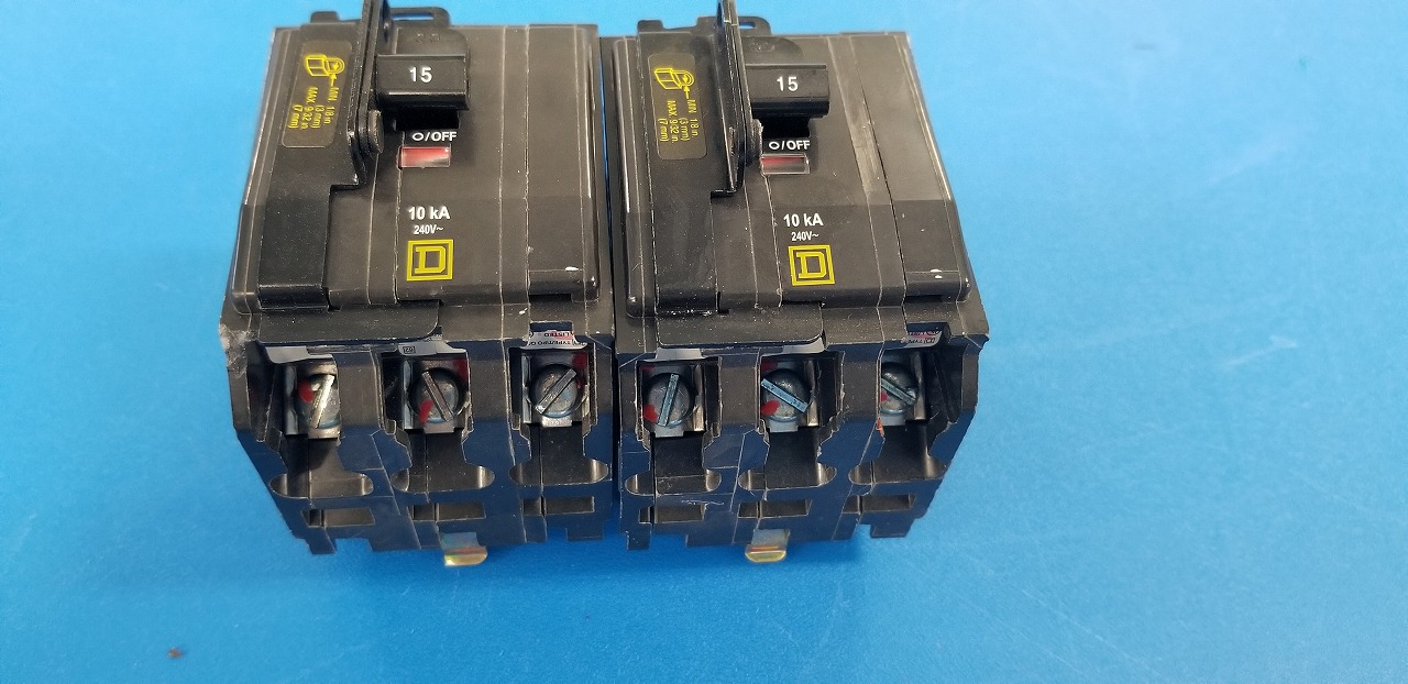 CB MAG THERM 3P 240VAC 15A | PARTS Initiative