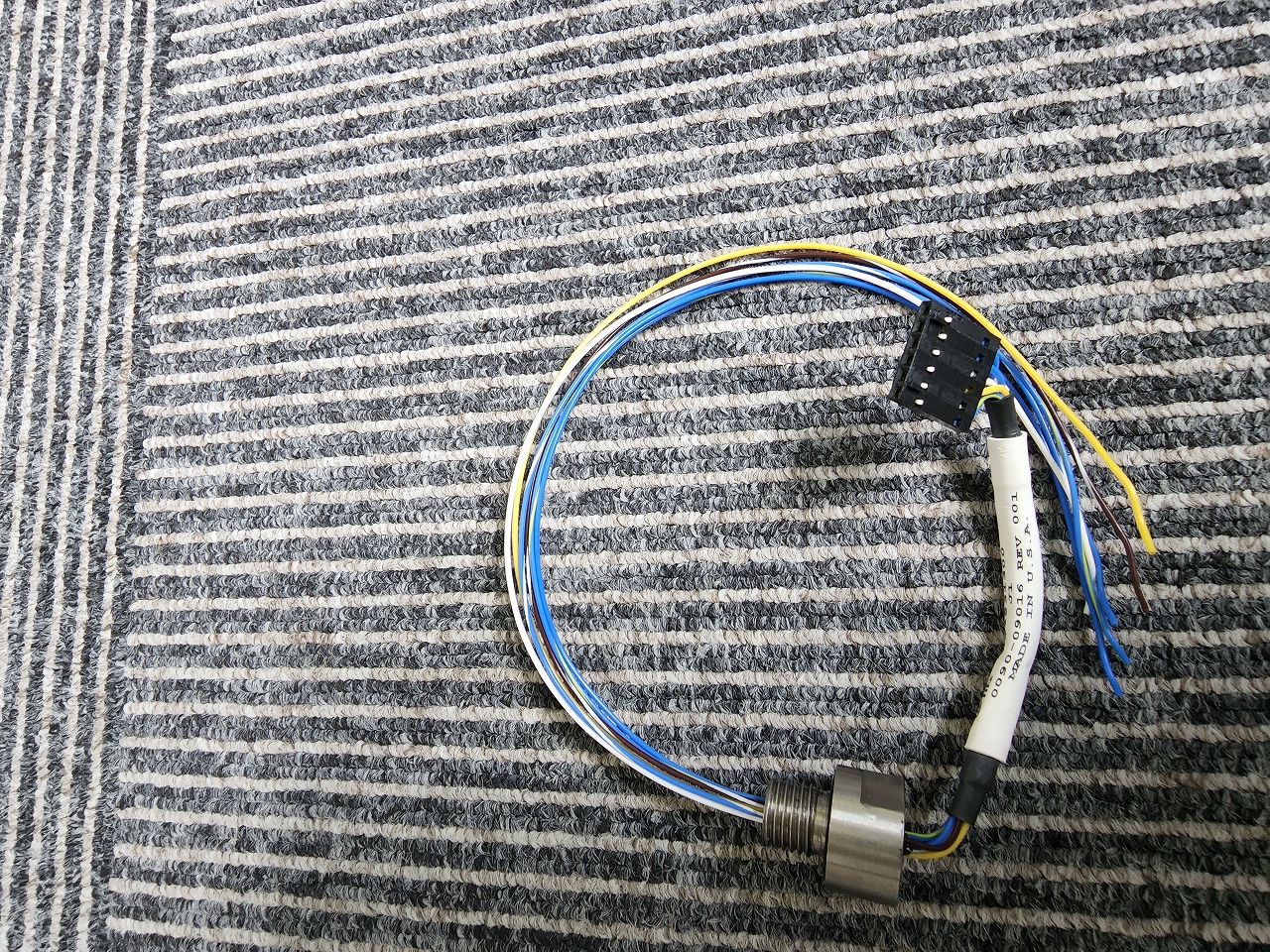 FEED THRU ASSY,CAP SENSOR(0090-09016) | PARTS Initiative